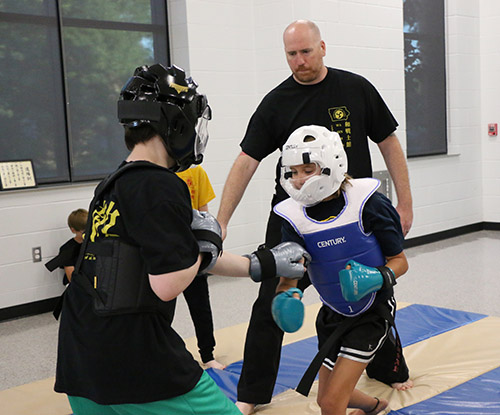 kids spar in an Open Hand karate class Cedar Rapids | Wasenshikan Dojo